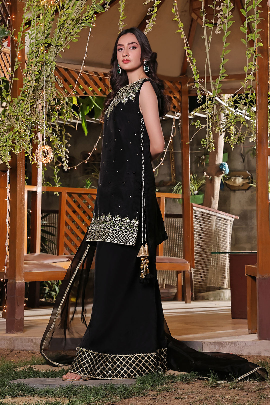 Zari Embroidered Plazo Suit | New Arrivals | P202347 – SANA'S